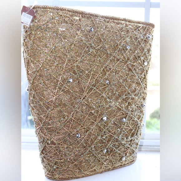 Marvin | Holiday | Two Vintage Gold Wire Mesh Baskets With Glitter And ...